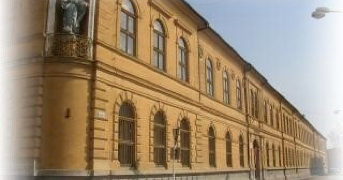 Gymnázium Konštantínova 2 - Kampo.sk